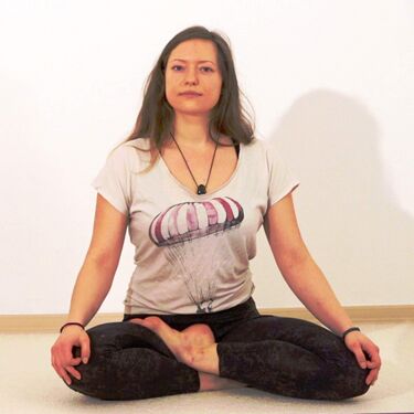 Siddha Yonyasana – Yogawiki