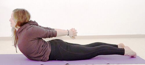Sarpasana – Yogawiki