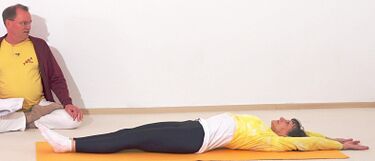Yashtikasana – Yogawiki